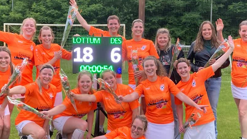 S.V. Lottum Midweek korfbalsters kampioen